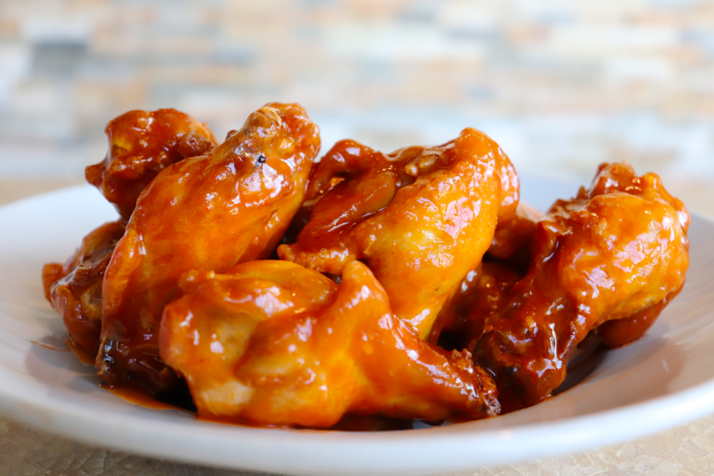 Pizza and Wing Combos – YOUR NEIGHBOURHOOD PIZZA COMPANY- Beamsville ...